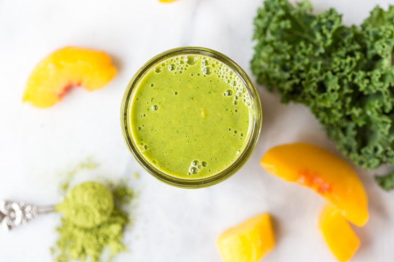 Matcha Green Tea Smoothie | Green Veggie Breakfast Smoothie